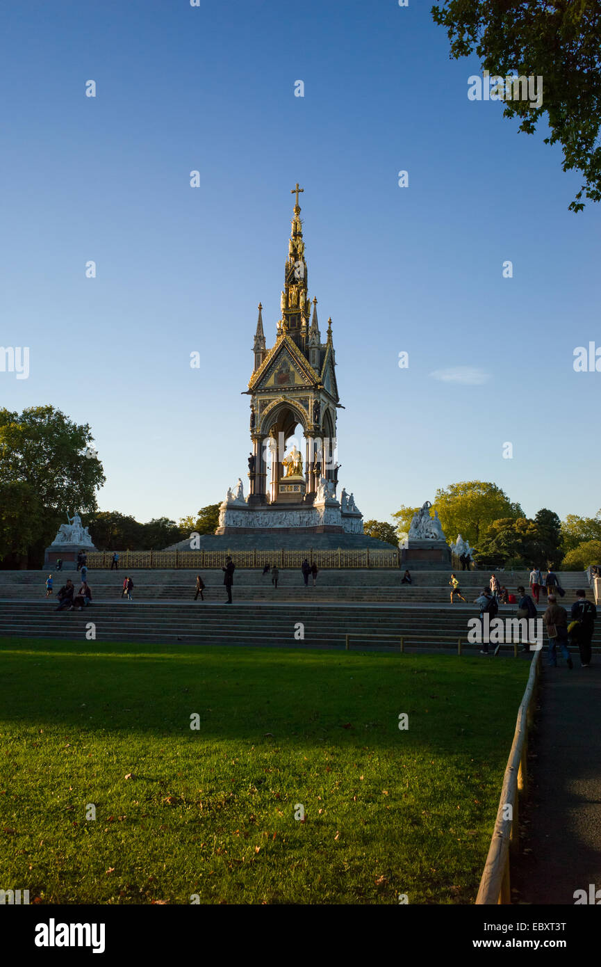 Prince Albert memorial at Kensington park London Stock Photo - Alamy