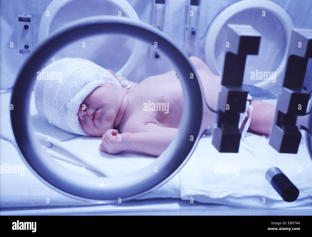 Infant In An Incubator High Resolution Stock Photography and Images - Alamy