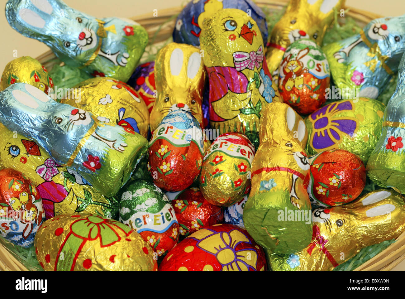 Easter rabbits made of chocolate Stock Photo - Alamy