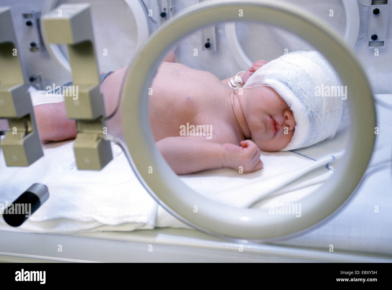 Infant In An Incubator High Resolution Stock Photography and Images - Alamy