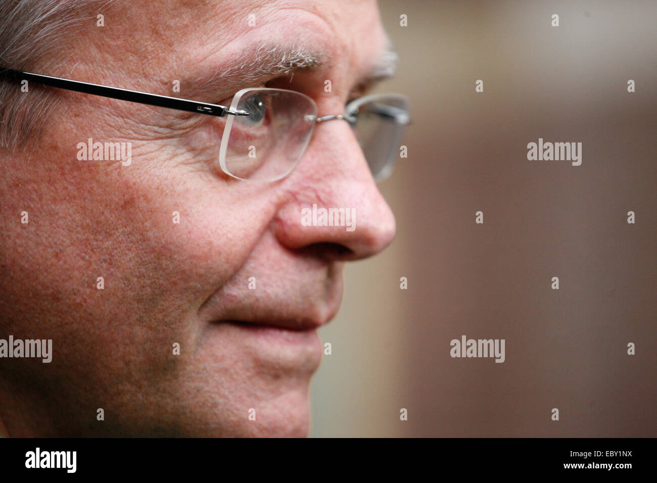 Henk Kamp, minister of econmic affairs arrieves at the Ministry of ...