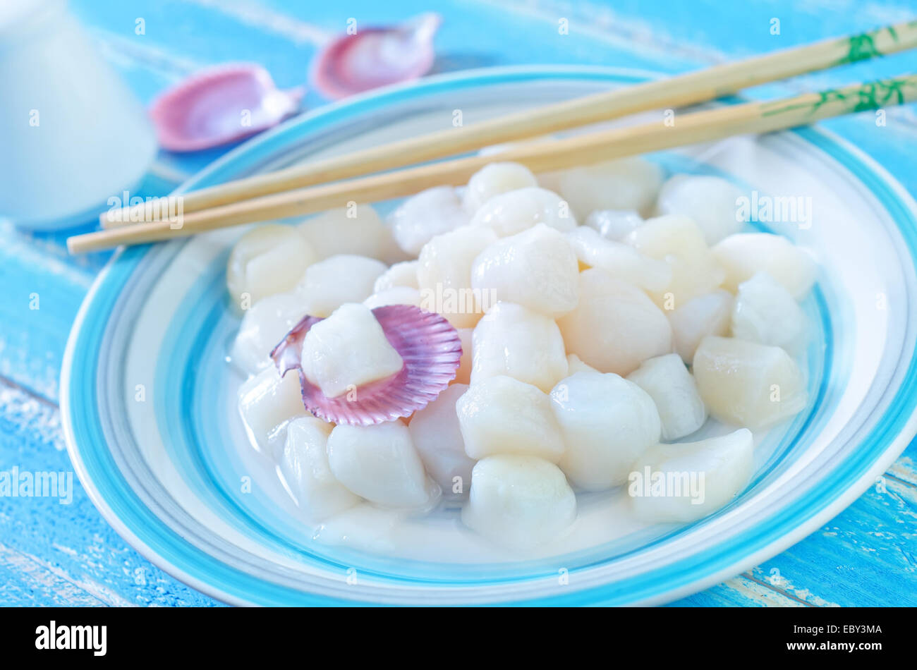 Finishing shells hi-res stock photography and images - Alamy