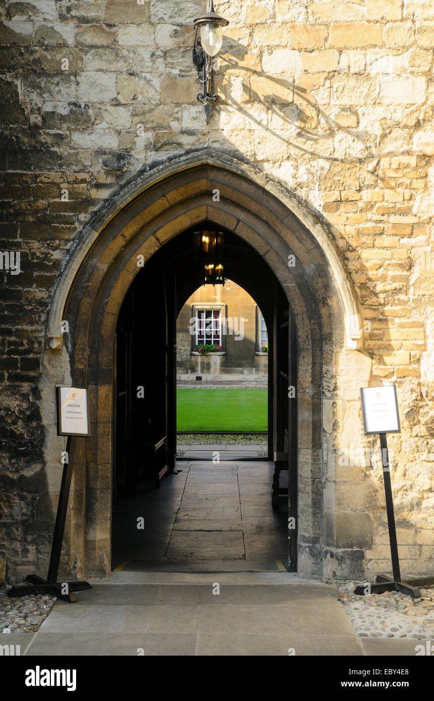 School gate england hi-res stock photography and images - Alamy