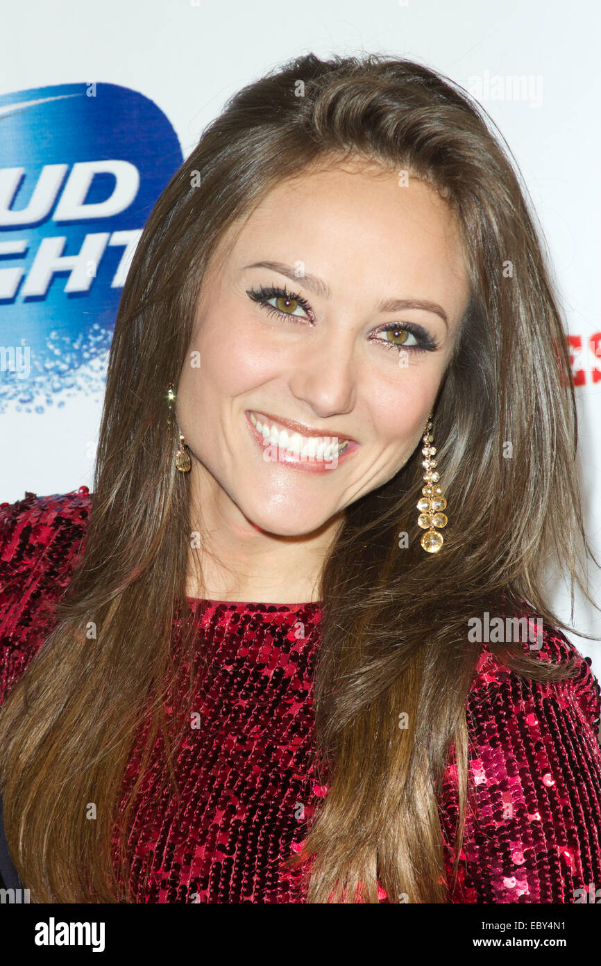 Los Angeles, California, USA. 4th Dec, 2014. Lauren Mayhew attends 7th ...