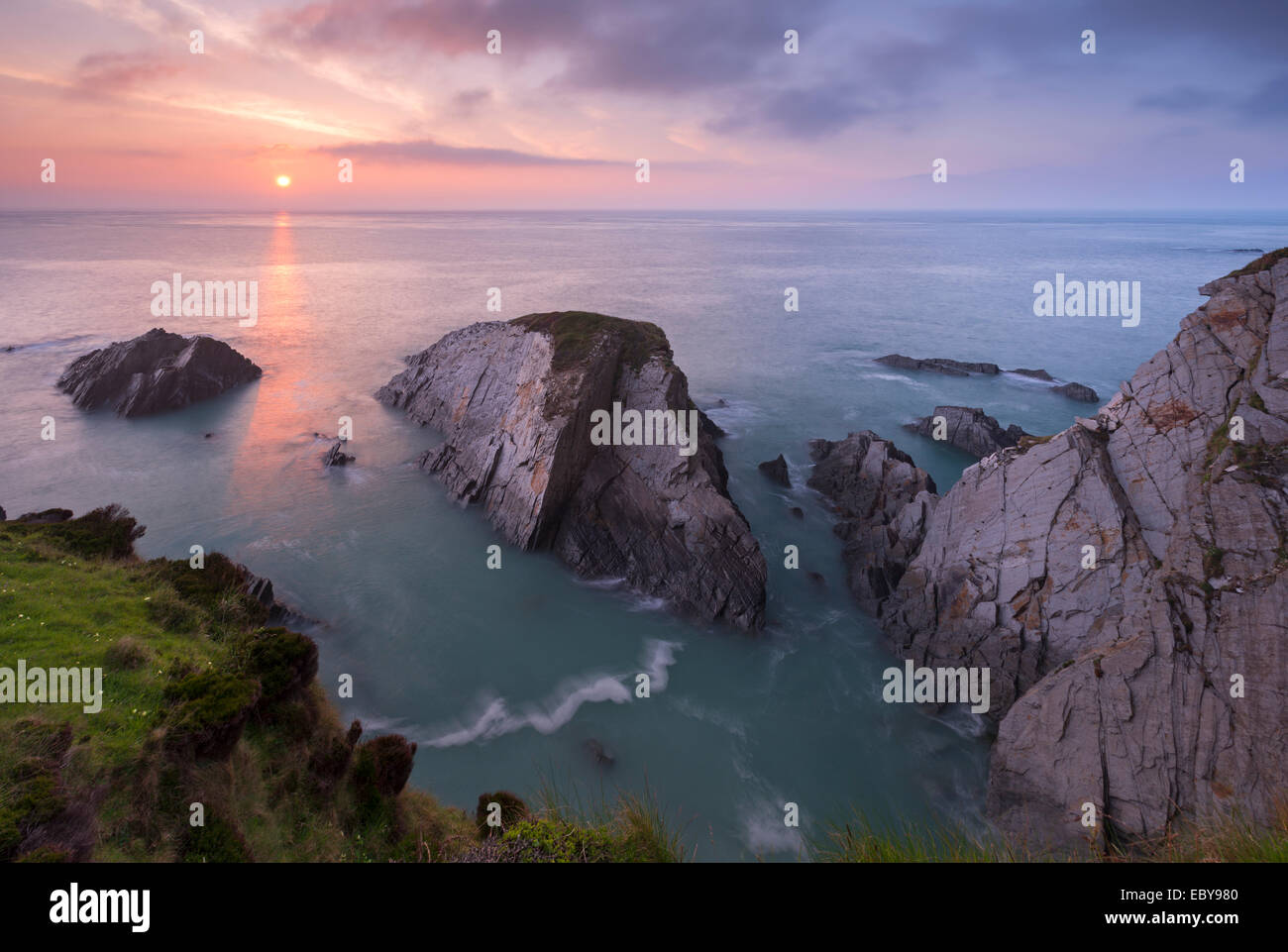 Devon cliffs viewpoint devon hi-res stock photography and images - Alamy
