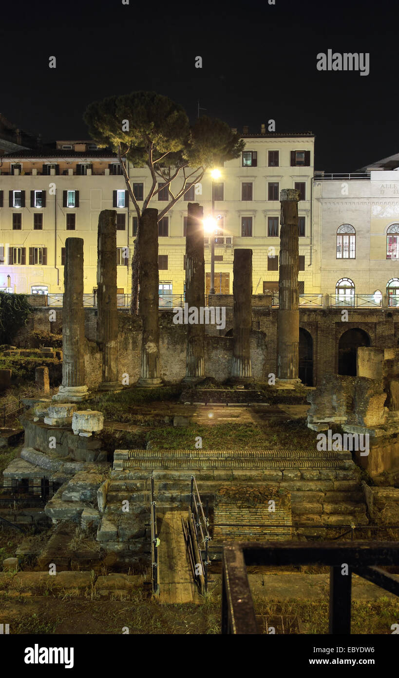 area sacra Roman ancient ruins in Largo di Torre Argentina square by ...