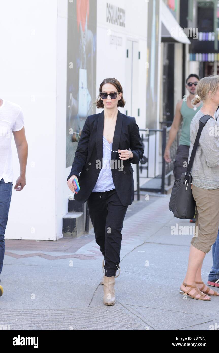 Sarah Paulson and Pedro Pascal in Soho Featuring: Sarah Paulson,Pedro ...