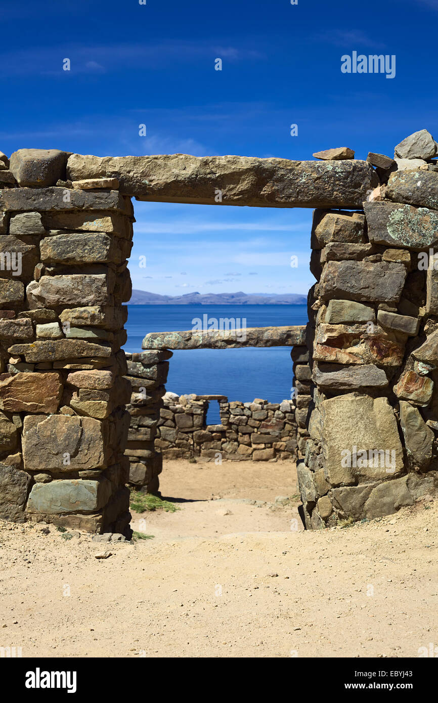 View through a door frame of the Chinkana archeological site on Isla ...