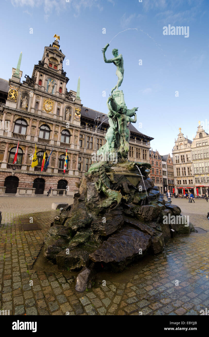 ANTWERP, BELGIUM - OCTOBER 26: The statue of the Throwing of the Giant ...