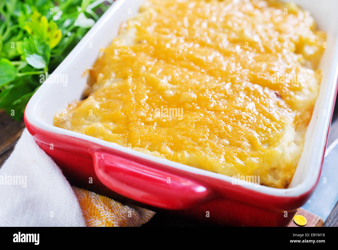 Seafood pot pie hi-res stock photography and images - Alamy