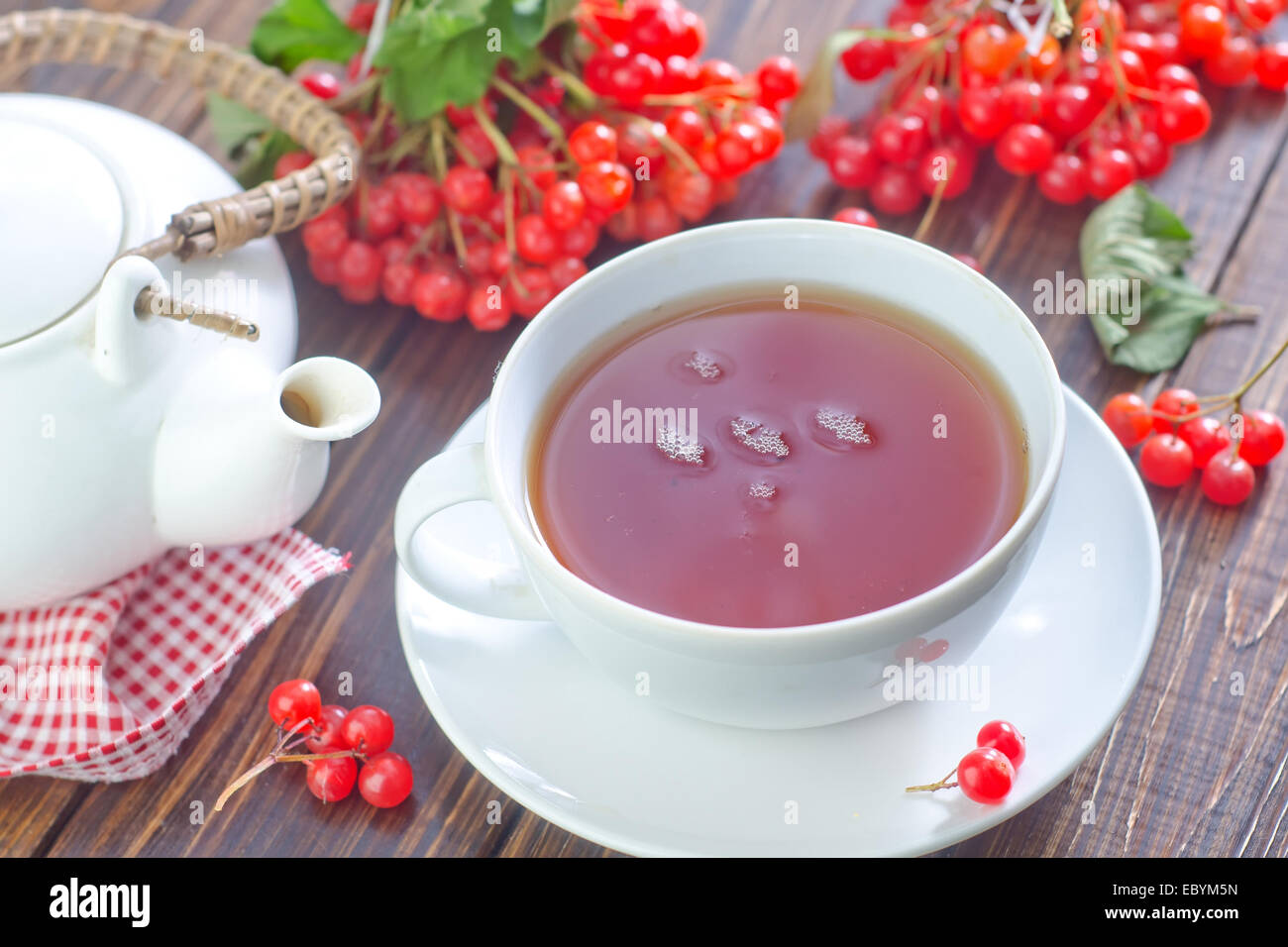 fresh tea in cup Stock Photo - Alamy