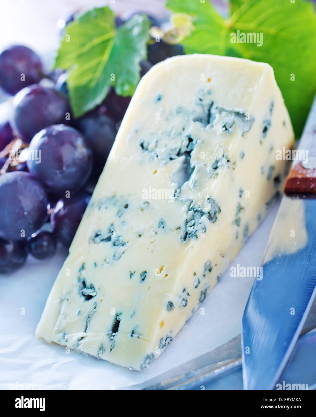 cheese and grape Stock Photo - Alamy