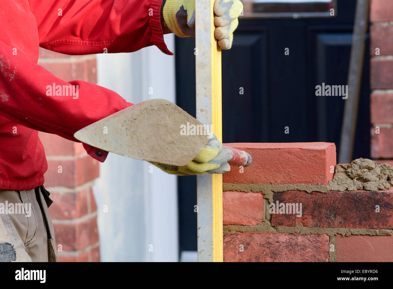 Bricklaying hi-res stock photography and images - Alamy