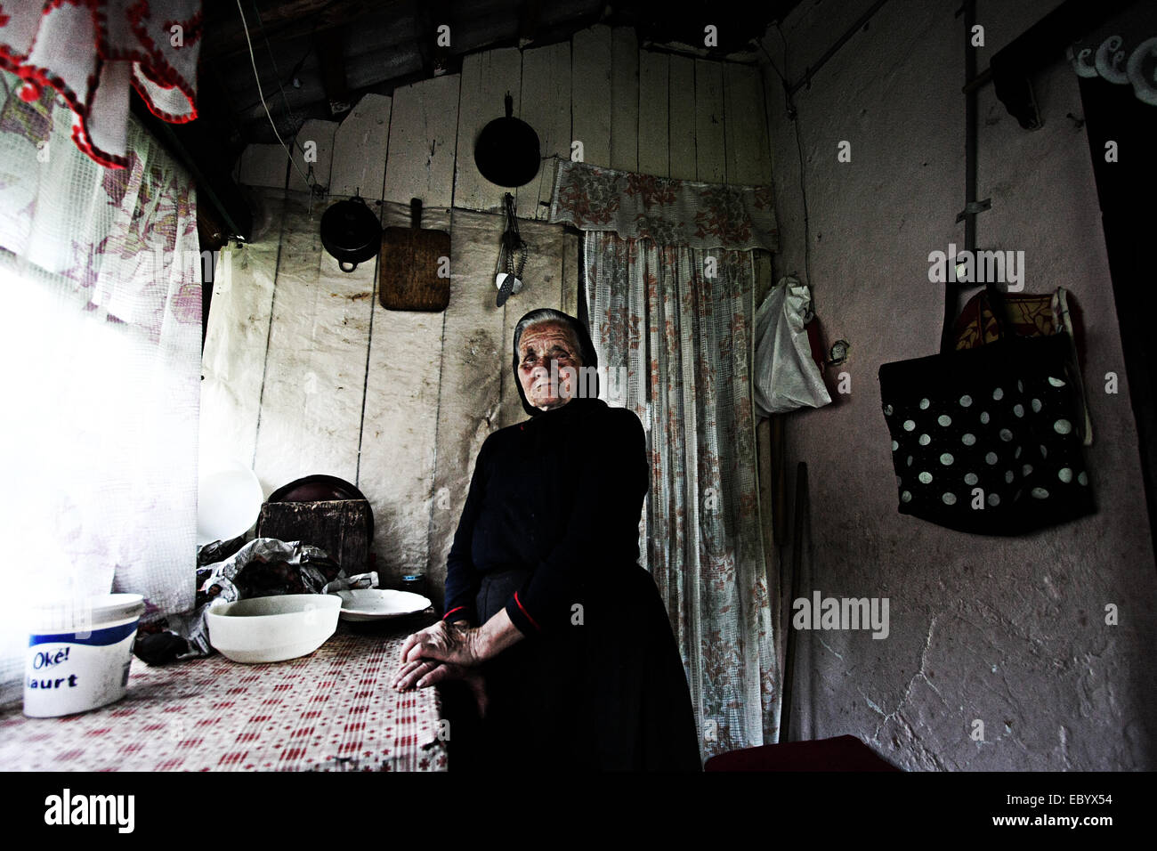 Modest House High Resolution Stock Photography and Images - Alamy