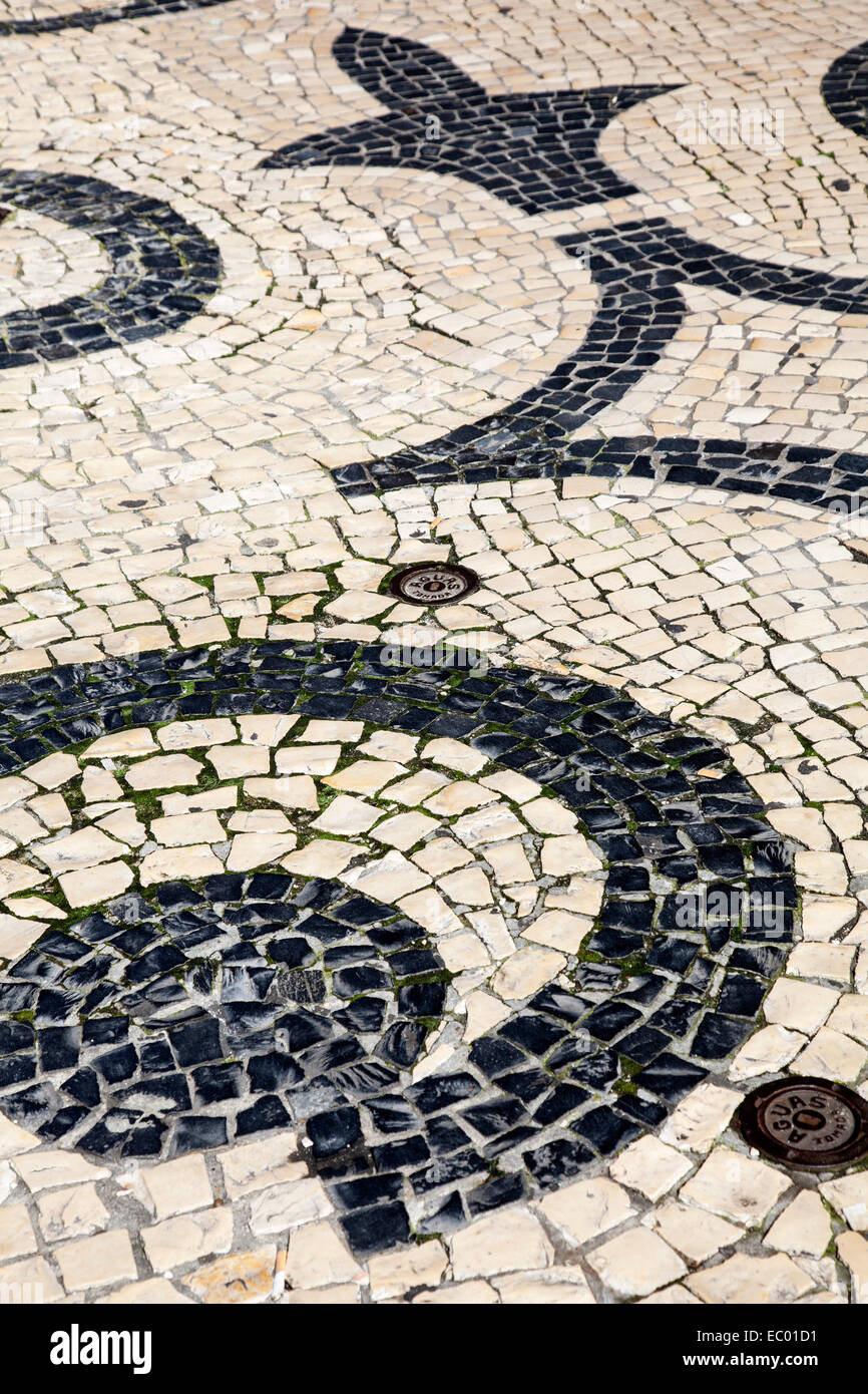 Mosaic pavement design hi-res stock photography and images - Alamy