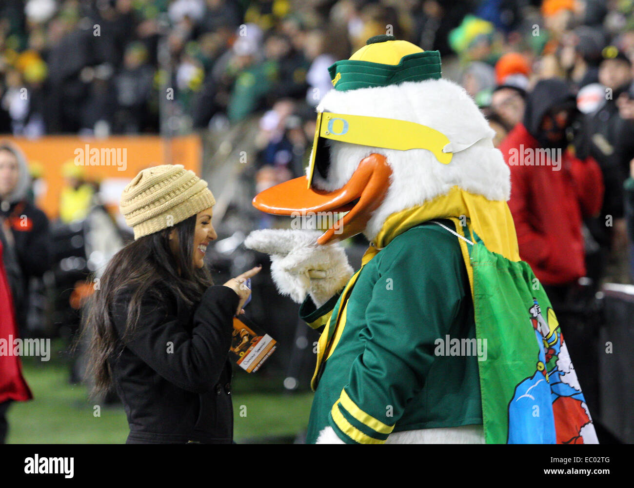 November 29, 2014: The Oregon Ducks gets playful with a FOX News ...