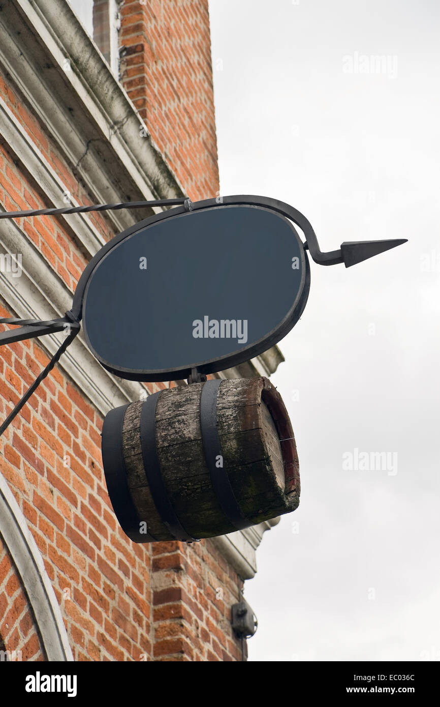 Barrel wall hi-res stock photography and images - Alamy