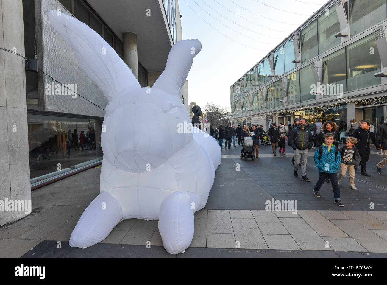 Inflated rabbits hi-res stock photography and images - Alamy