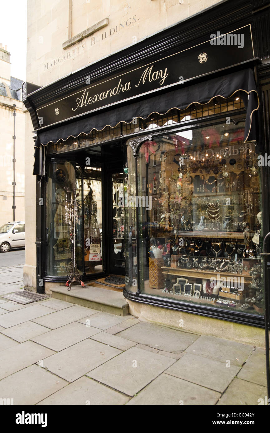 Alexandra may hi-res stock photography and images - Alamy