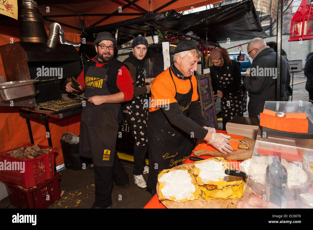 Turin, Piedmont, Italy. 06th Dec, 2014. "Street food Parade "- "Miasse ...