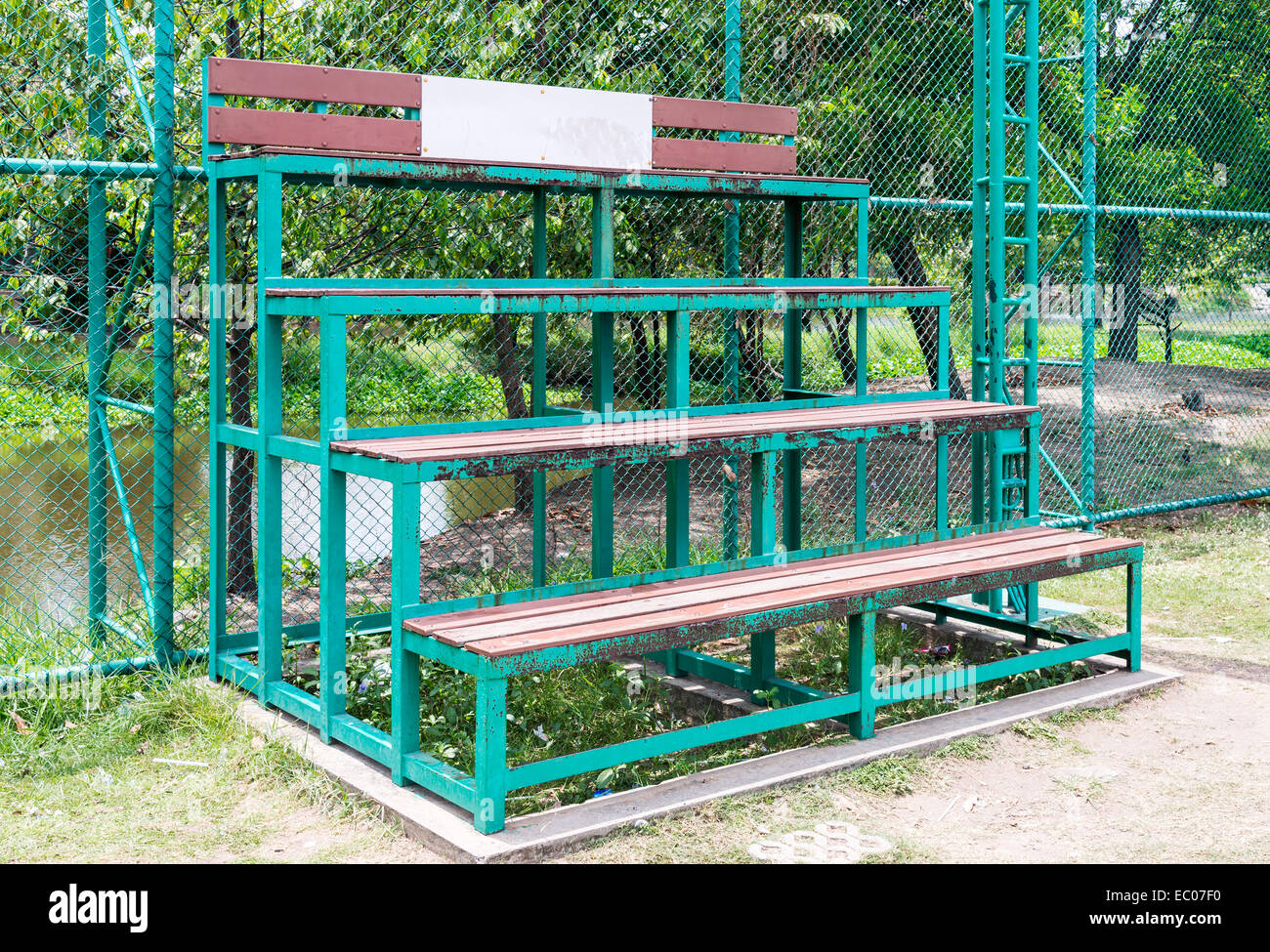 Bleachers Seating Stock Photos & Bleachers Seating Stock Images - Alamy