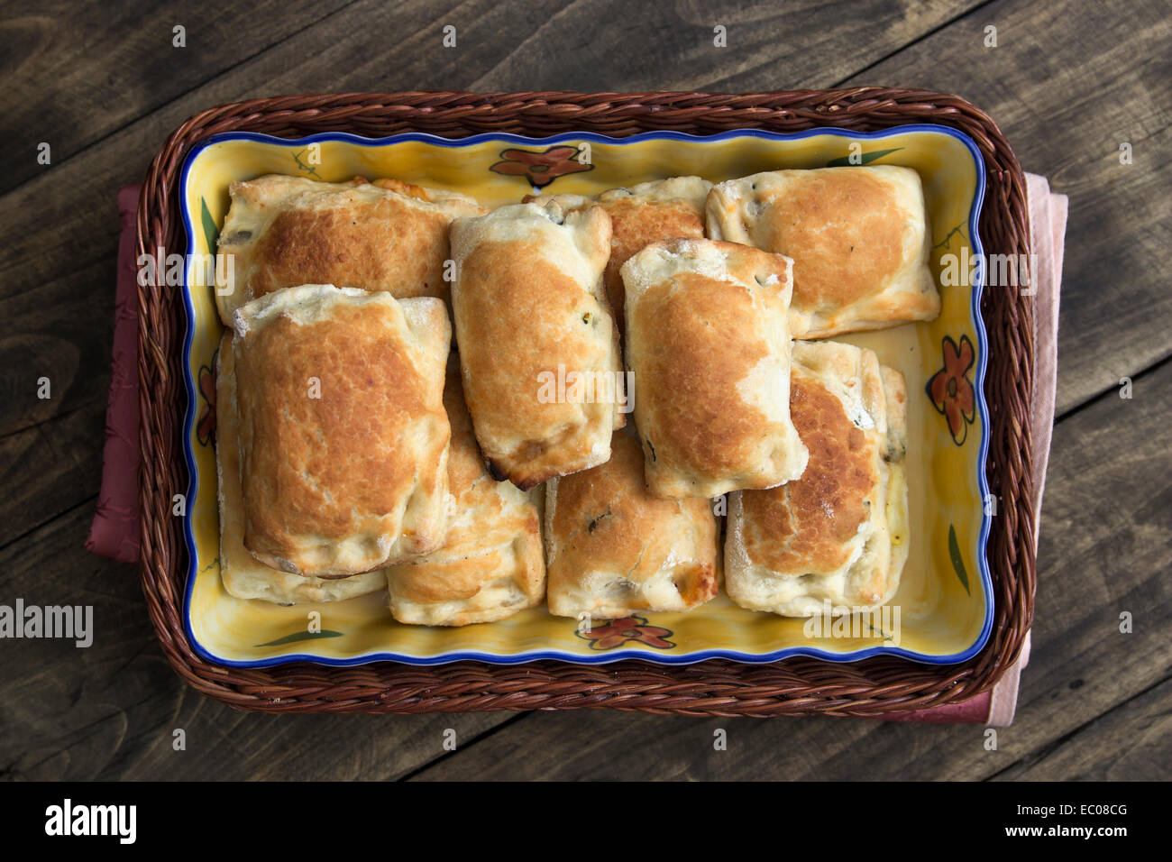 Puff box hi-res stock photography and images - Alamy