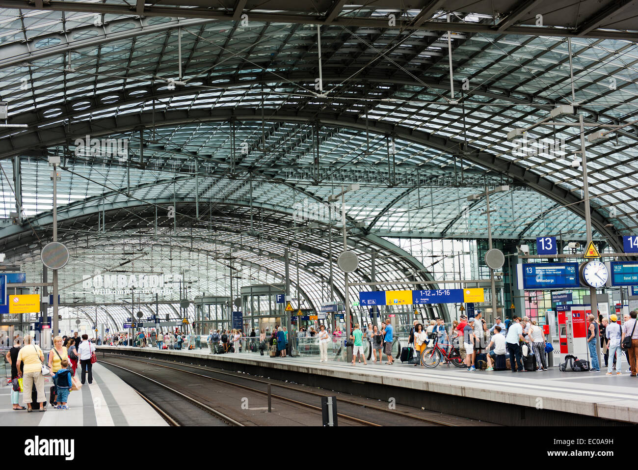 Berlins main train station hi-res stock photography and images - Alamy