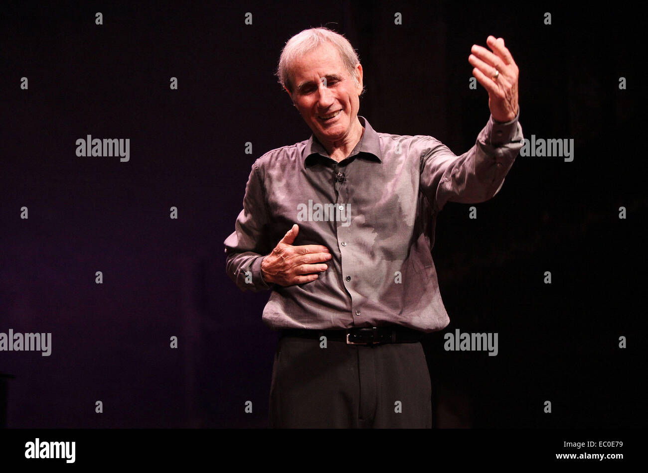 Opening night curtain call gor Just Jim Dale at the Laura Pels Theatre ...