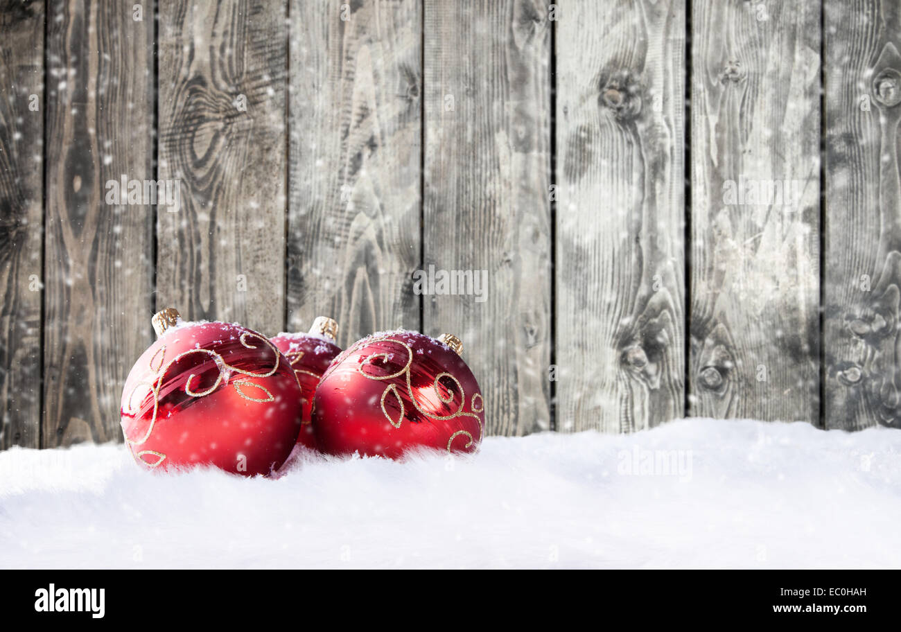 Snowflake with red ball hi-res stock photography and images - Alamy