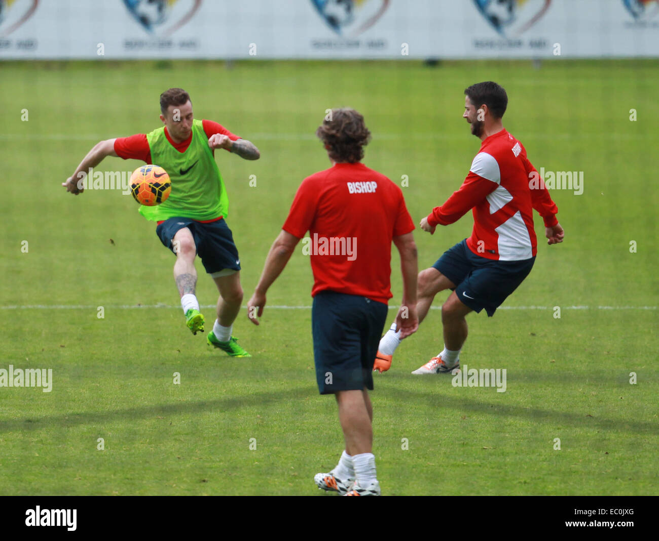The England football team take part in a training session ahead of this ...