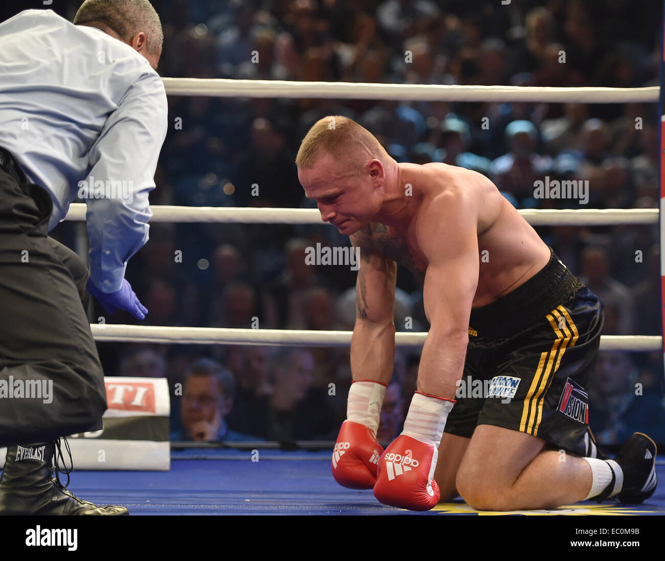 Oldenburg, Germany. 06th Dec, 2014. Challenger Pawel Glazewski from ...