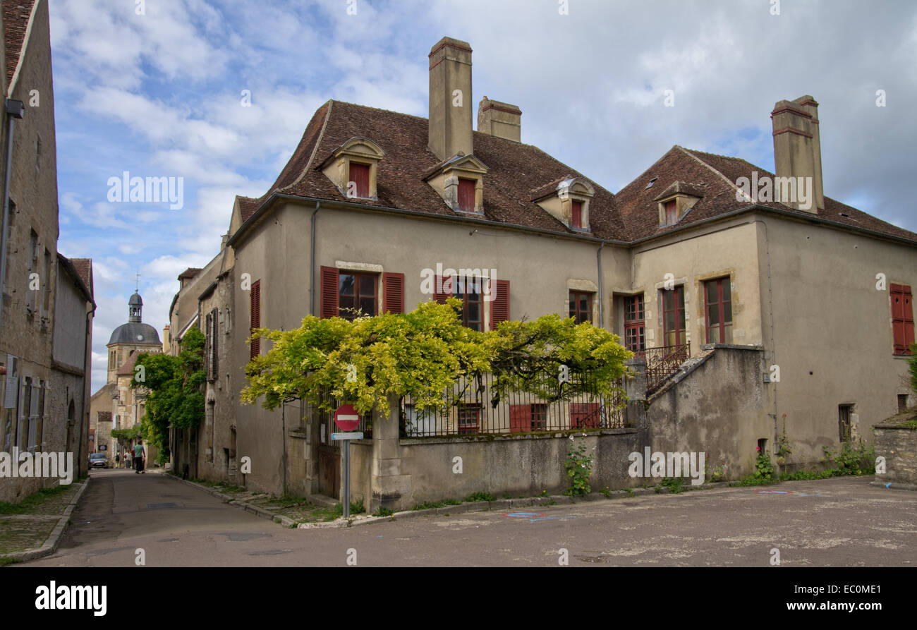 Vezelay abbey hi-res stock photography and images - Alamy