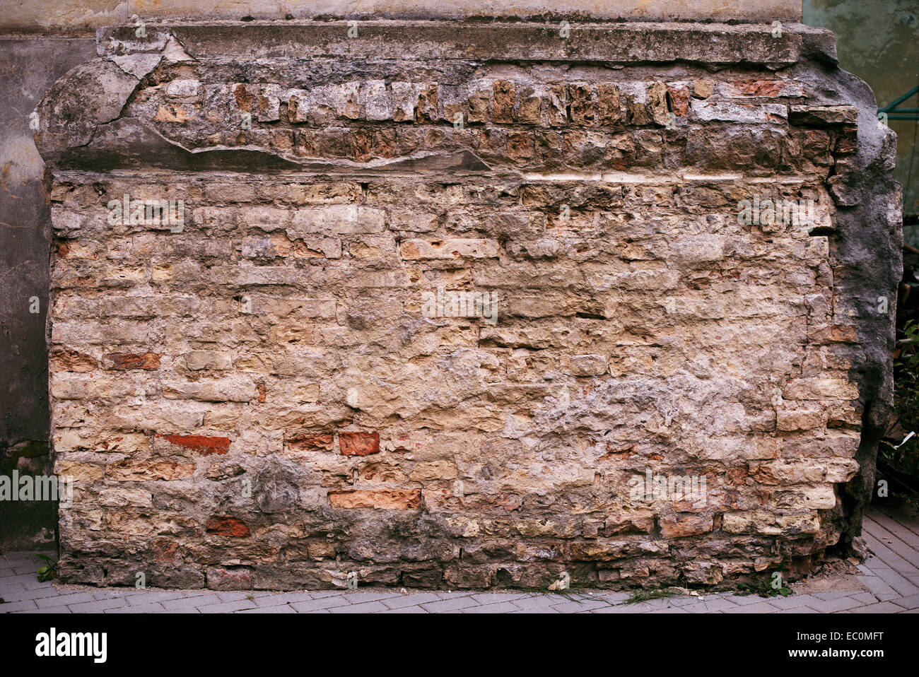 Pilaster structure hi-res stock photography and images - Alamy