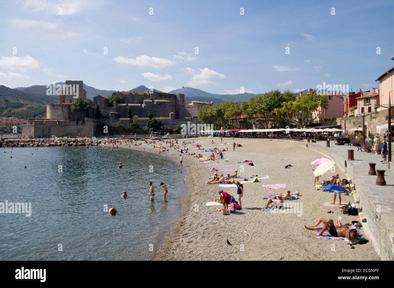 Collioure beach hi-res stock photography and images - Alamy