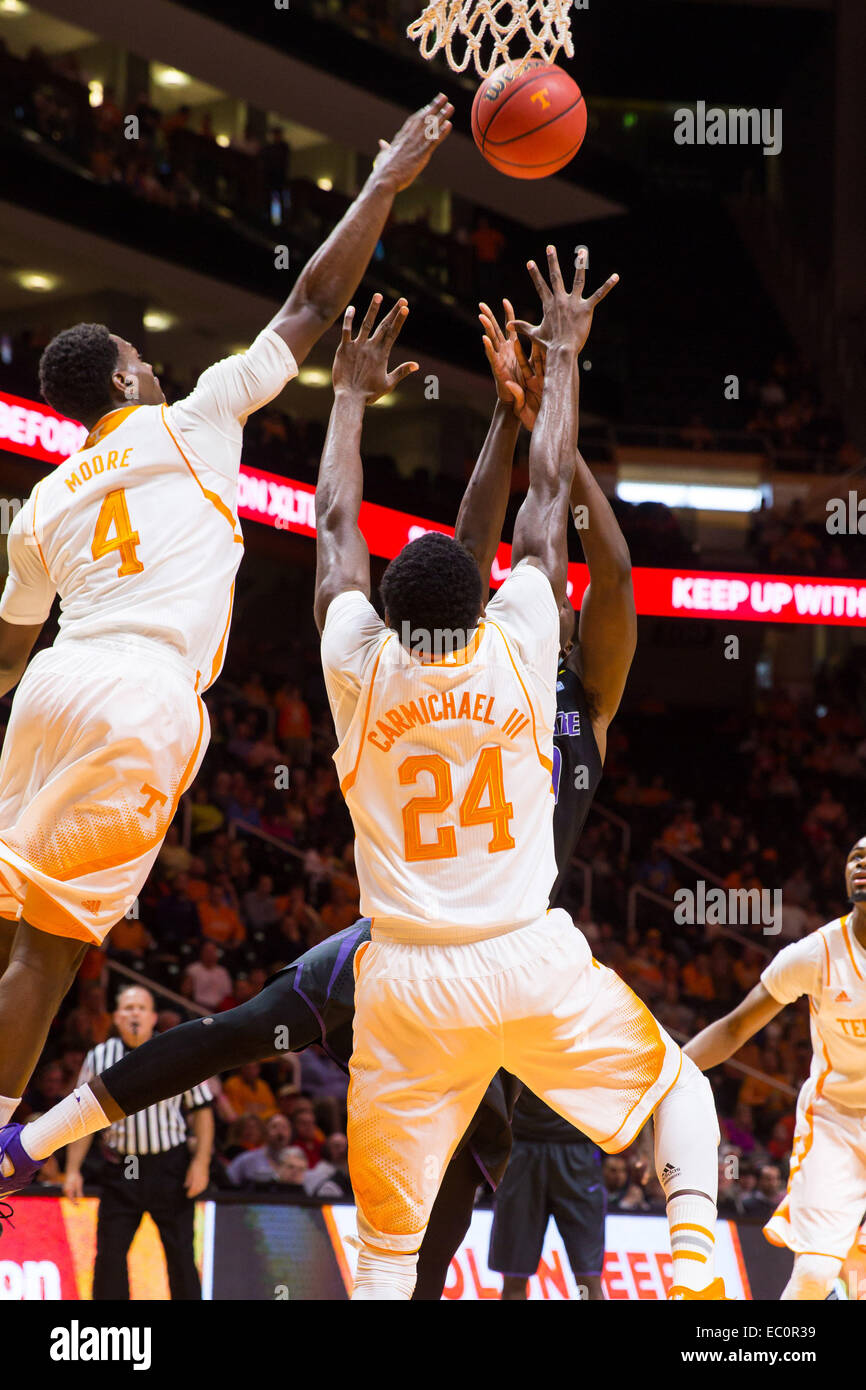 Knoxville, TN., US. 6th Dec, 2014.Armani Moore #4 and Willie Carmichael ...