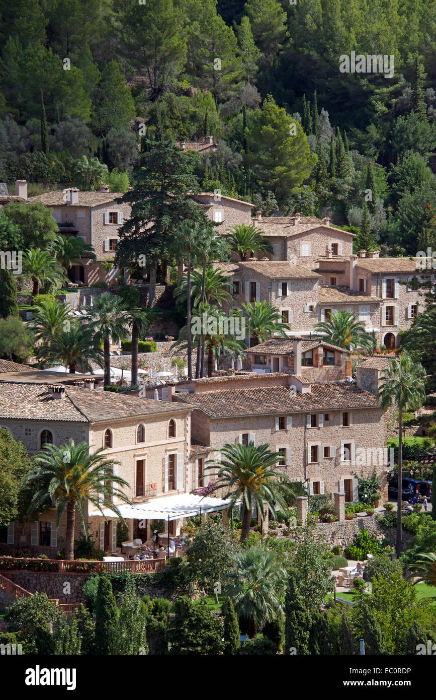 Deia village mallorca spain hi-res stock photography and images - Alamy