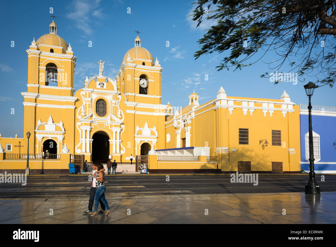 Couple Walking Past Colonial Cathedral in Centre of Trujillo, La ...