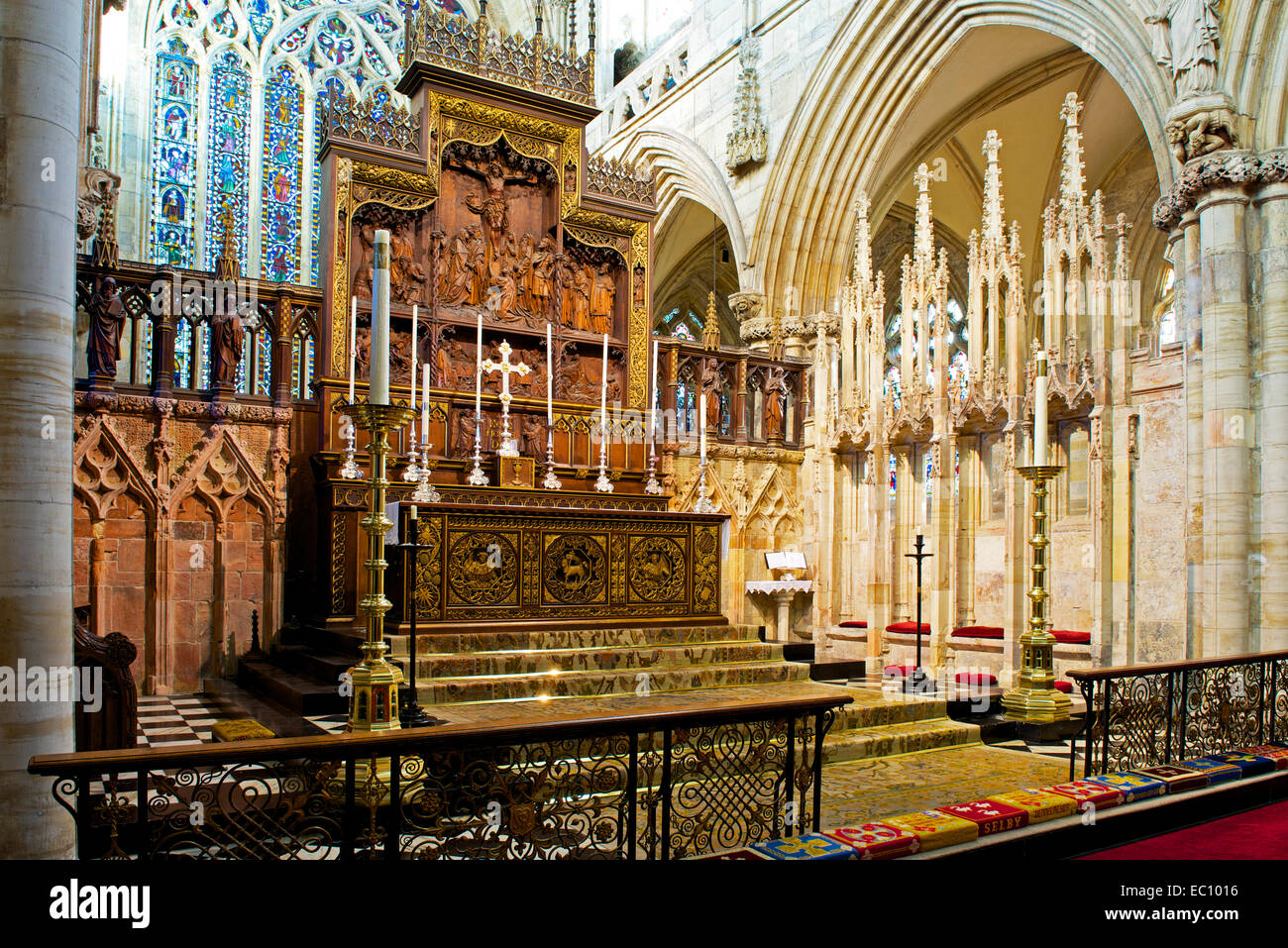 Selby abbey north yorkshire hi-res stock photography and images - Alamy