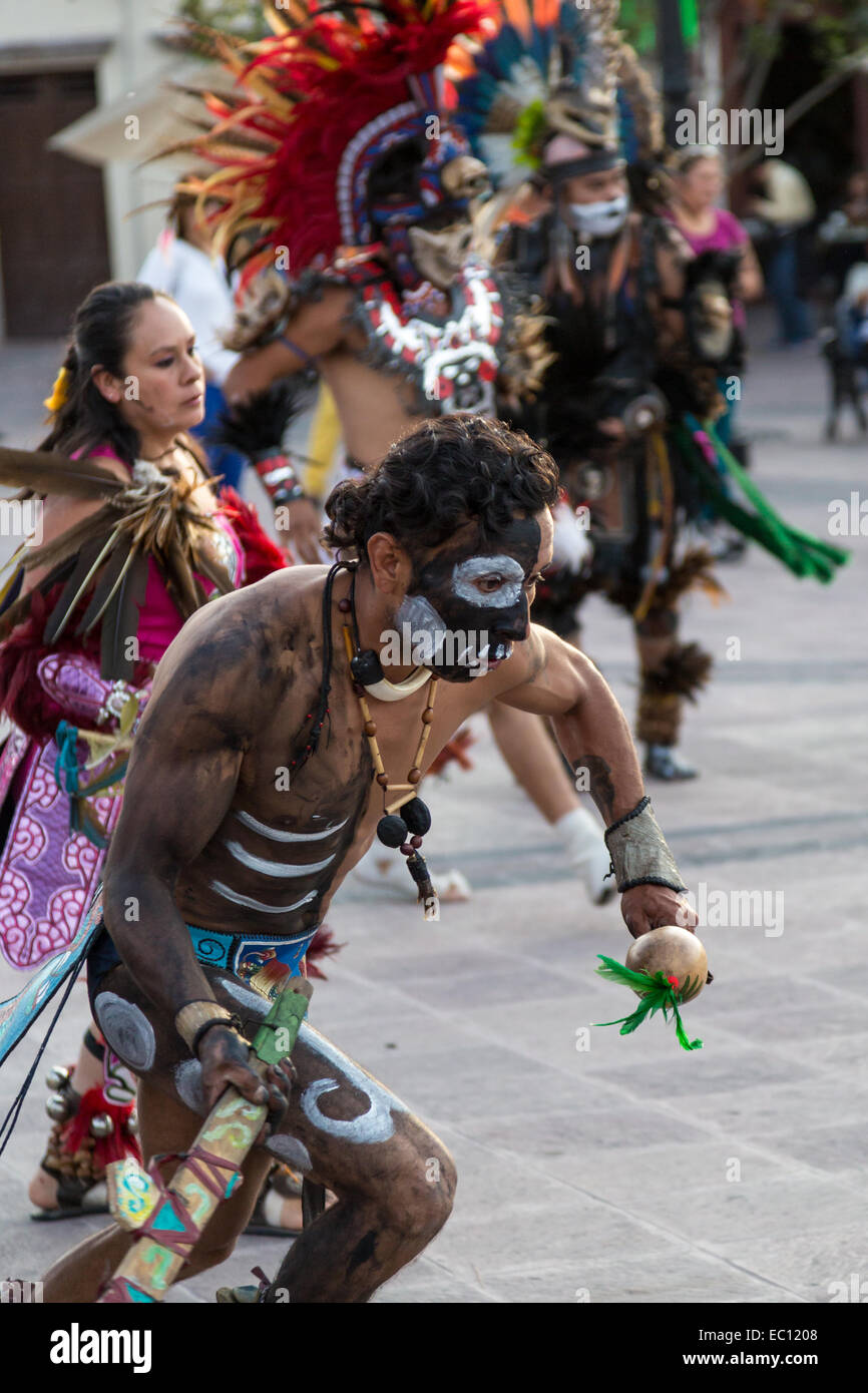 Danza de concheros hi-res stock photography and images - Alamy