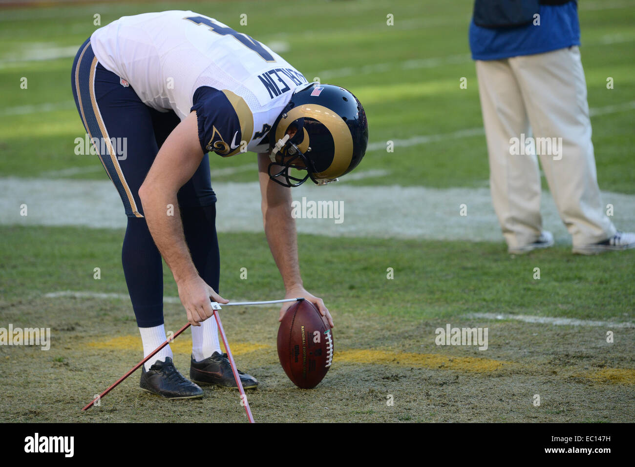 Landover, Maryland, USA. 07th Dec, 2014. St. Louis Rams kicker Greg ...