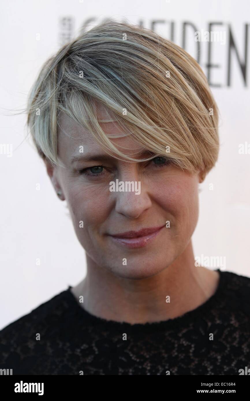 Robin Wright celebrates Los Angeles Confidential magazine's 'Women Of ...