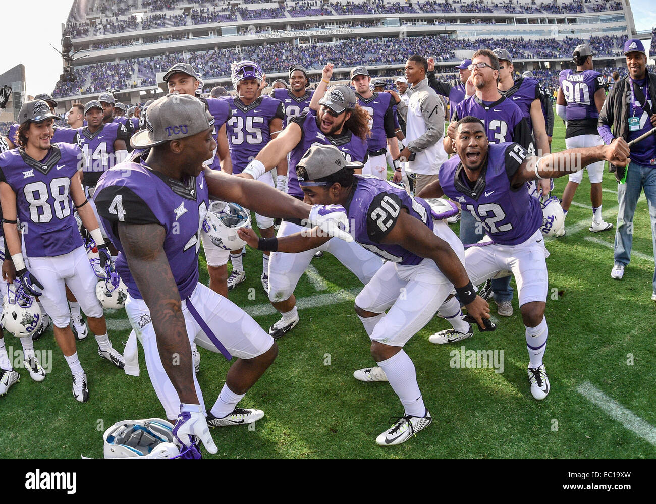 Iowa state tcu football amon g carter stadium hi-res stock photography ...