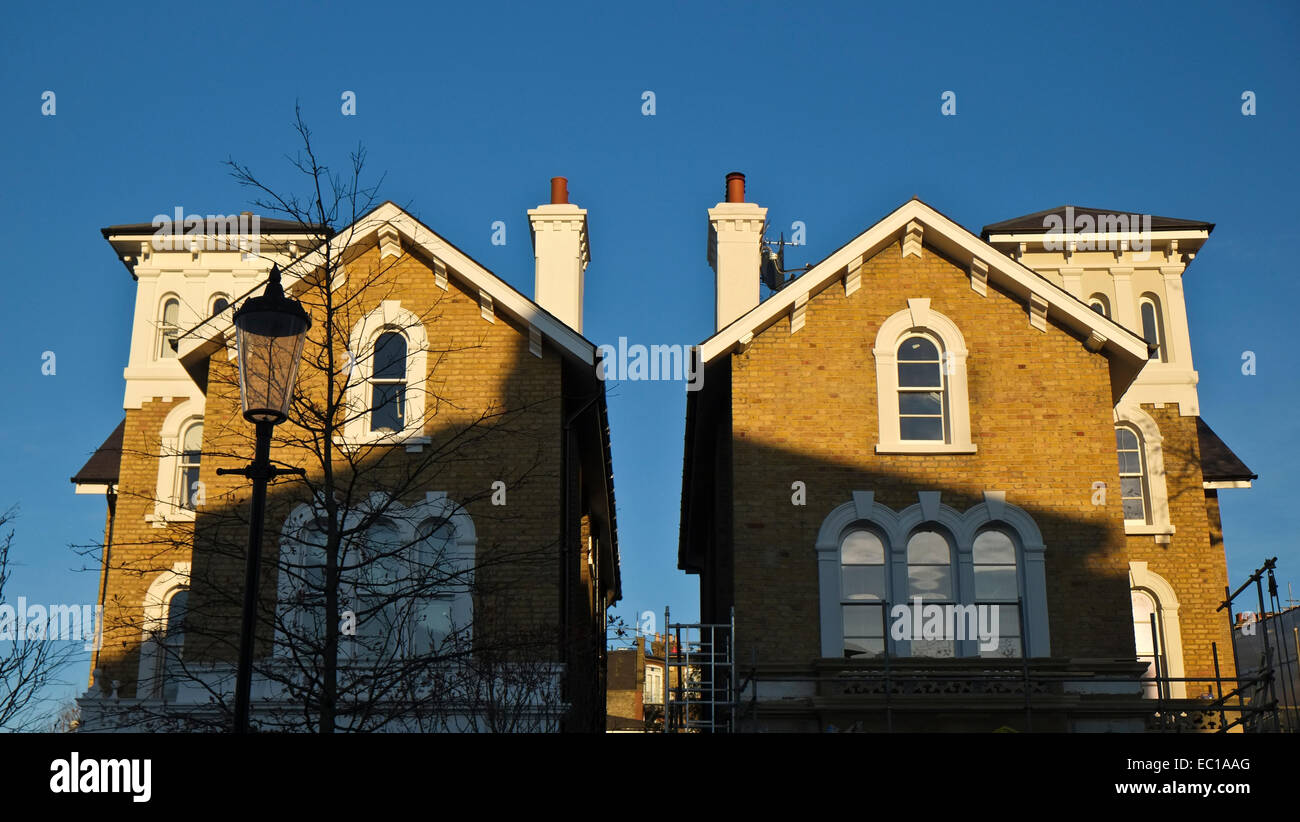 Italianate architecture hi-res stock photography and images - Alamy