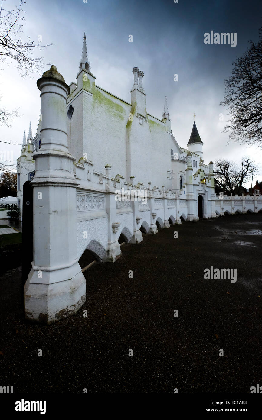 Strawberry hill gothic house hi-res stock photography and images - Alamy