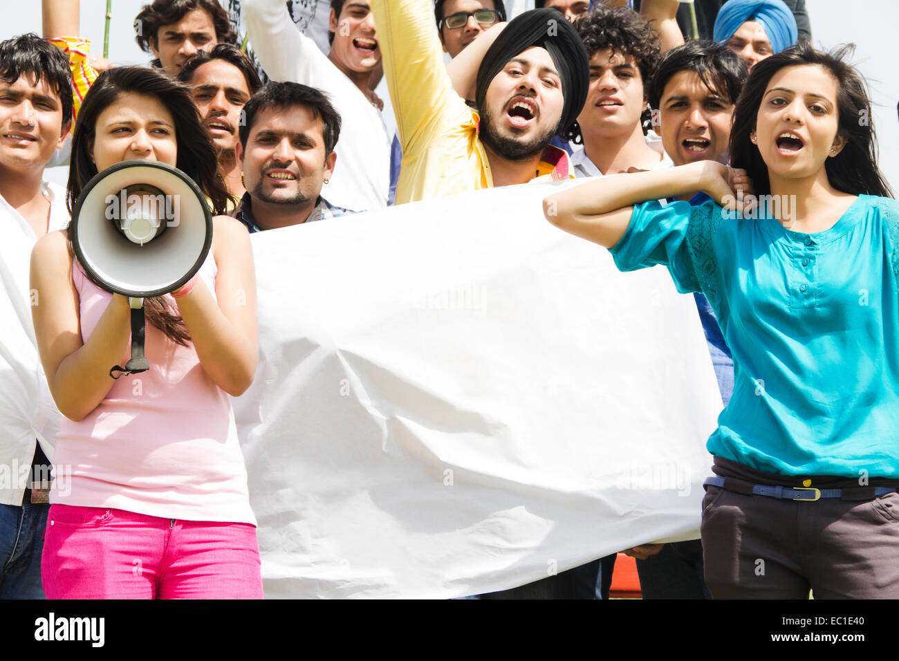 Speaker gestures crowd hi-res stock photography and images - Alamy