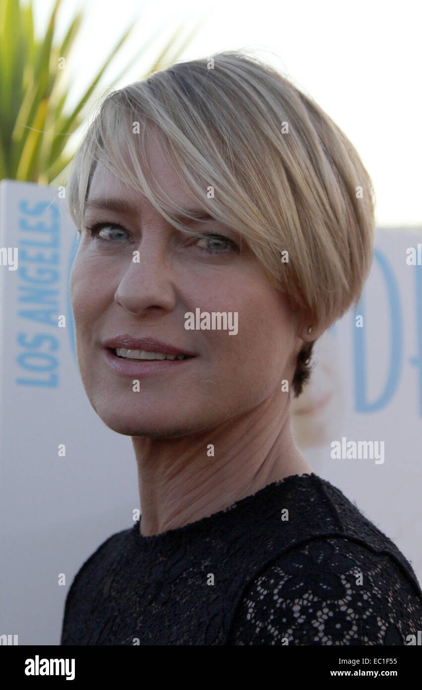 Los Angeles Confidential Magazine cover star Robin Wright celebrates ...