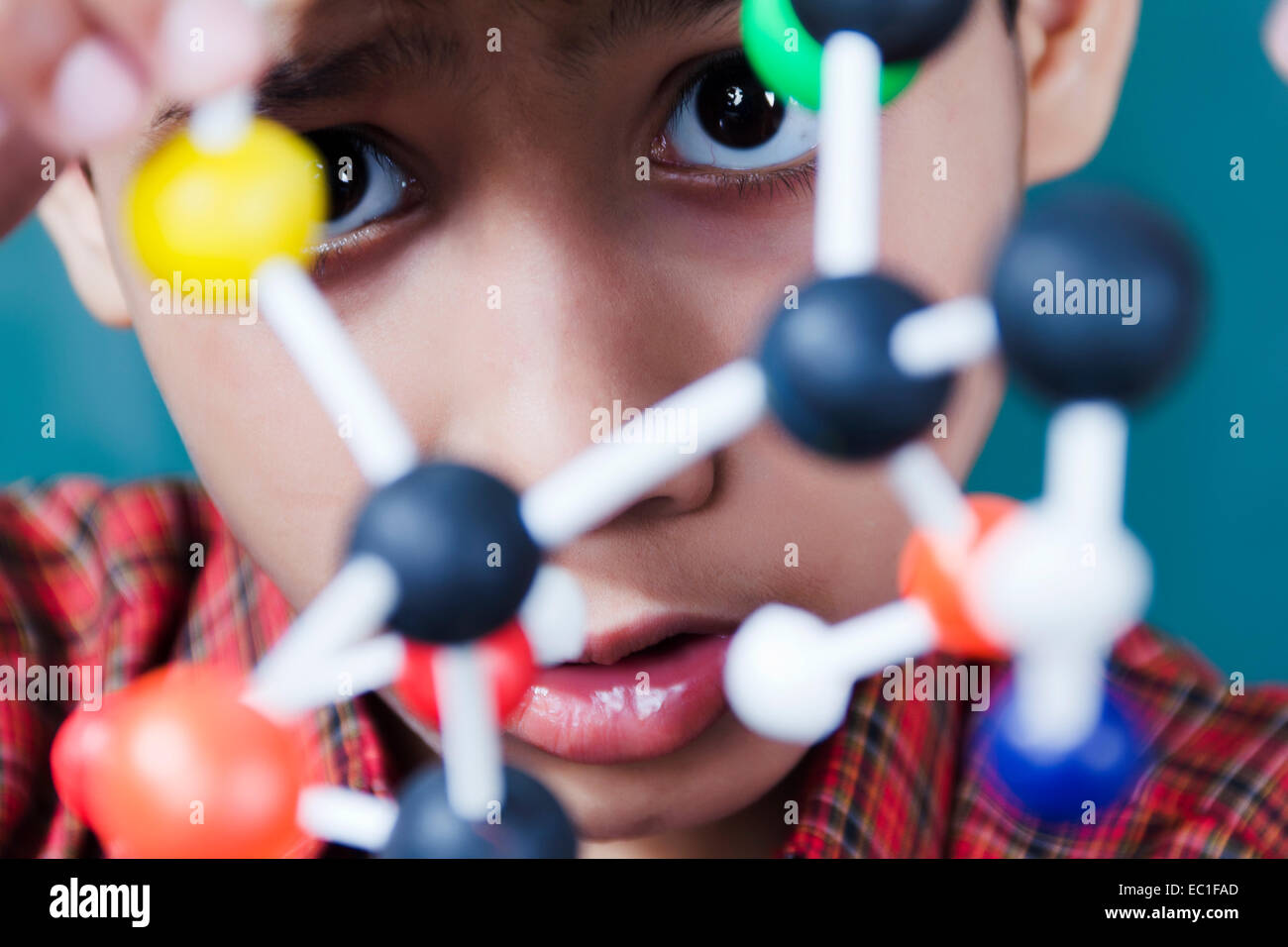 Child lab study hi-res stock photography and images - Alamy