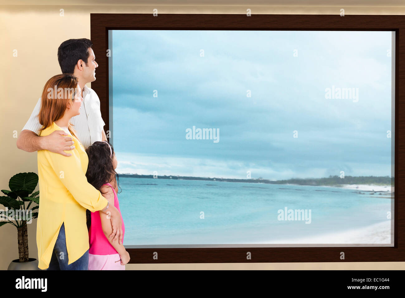 Girl inside view hotel window hi-res stock photography and images - Alamy