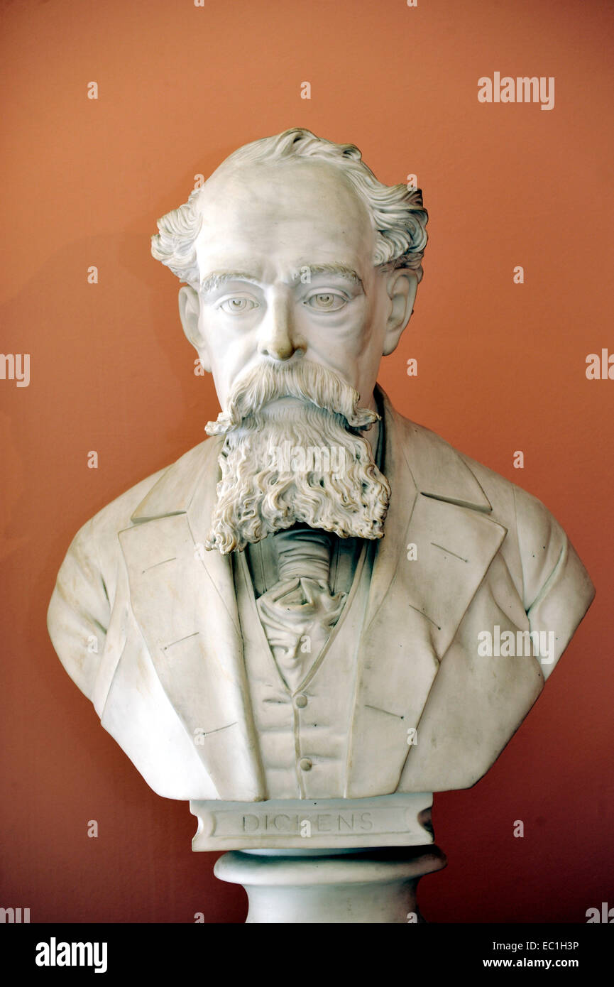 Charles dickens birthplace museum hi-res stock photography and images ...