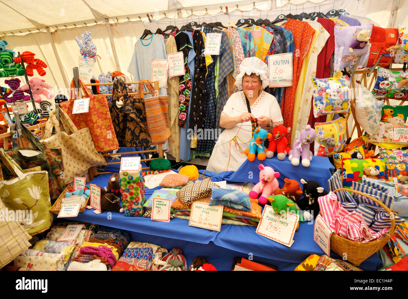 lady in Victorian mob cap selling antique clothes, Broadstairs, Kent ...